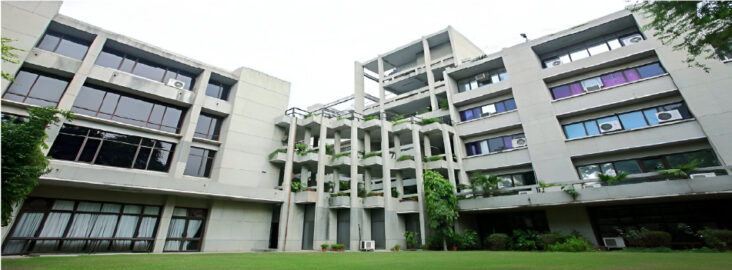 Best MBA Colleges to Enroll in India in 2025 | Intellipaat