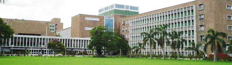 Top Colleges in India 2025: NIRF Rankings, Fees, Admissions