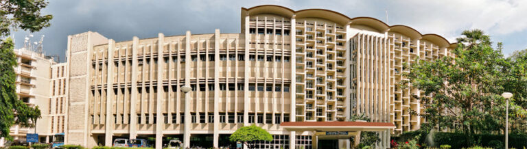 Top Colleges in India 2025: NIRF Rankings, Fees, Admissions